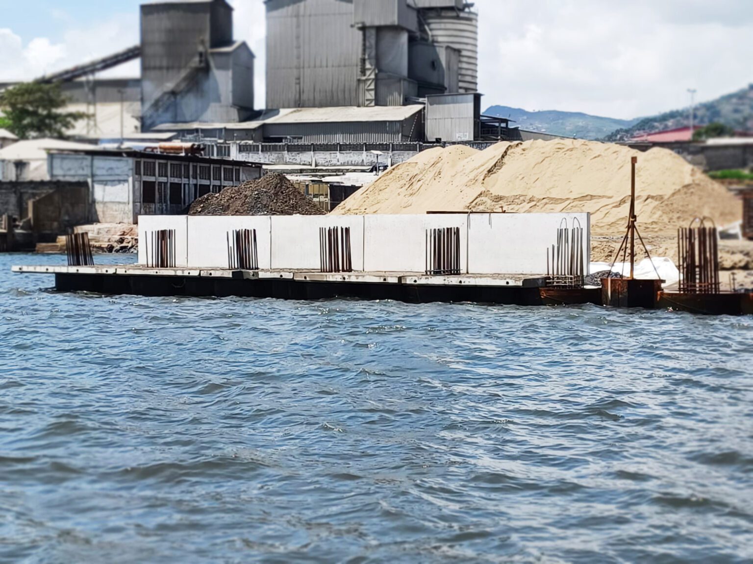 Capping Beam Installation is Now Underway at NSBT’s Berth Expansion ...